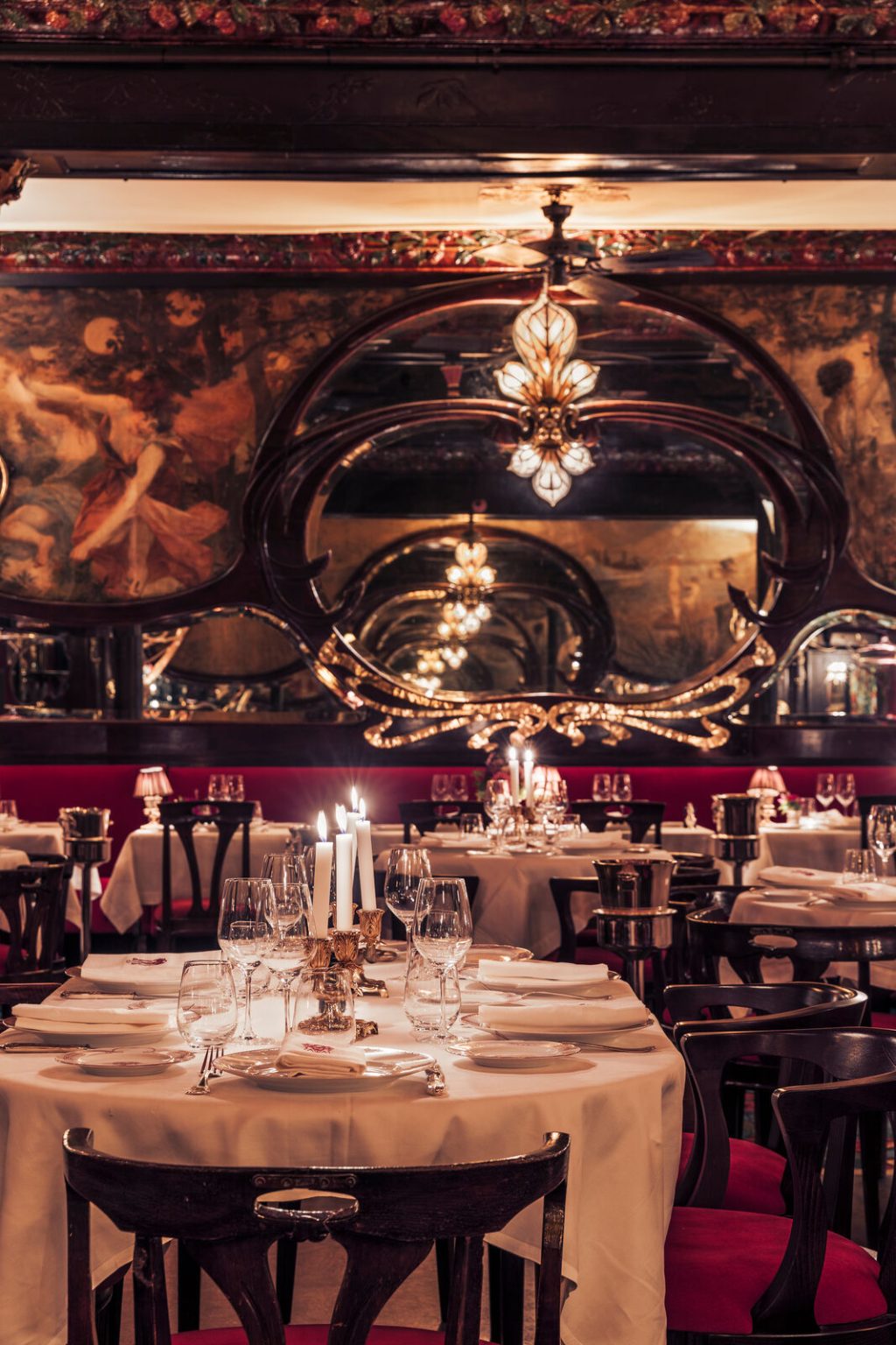 Maxim's Restaurant - Maxim's